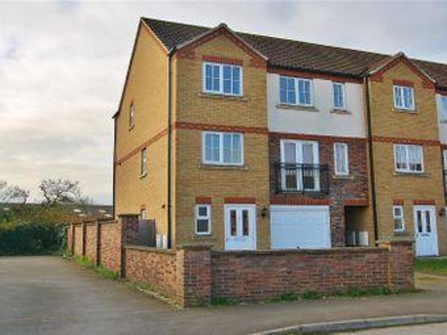 4 Bedrooms End terrace house for sale in St Chads Way, Barton Upon Humber, North Lincolnshire DN18