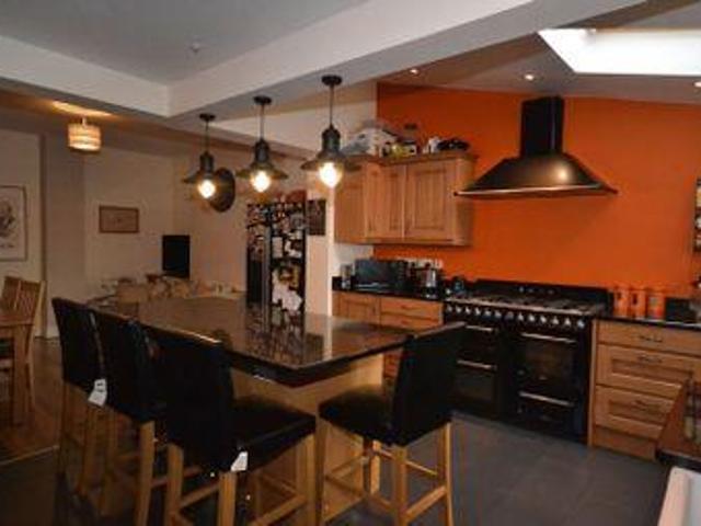 4 Bedrooms End terrace house for sale in South Road, Kingswood, Bristol BS15