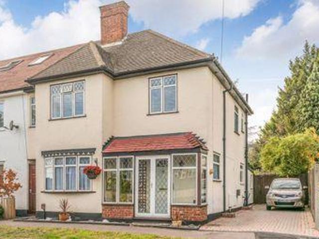 4 Bedrooms End terrace house for sale in Willingale Close, Woodford Green IG8