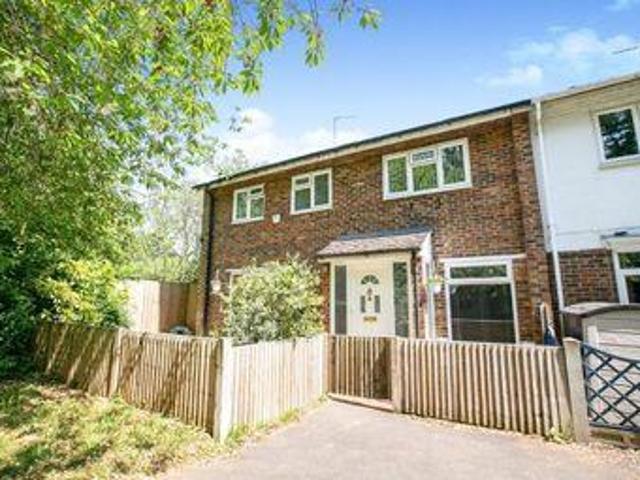 4 Bedrooms End terrace house for sale in Wood Drive, Stevenage, Hertfordshire SG2