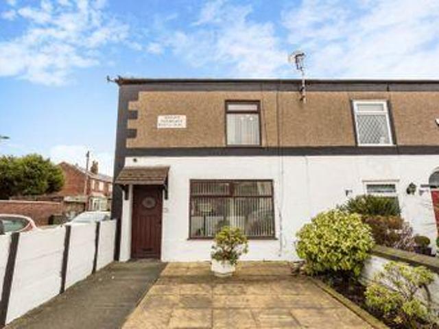 4 Bedrooms End terrace house for sale in 46 Cleggs Lane, Manchester M38