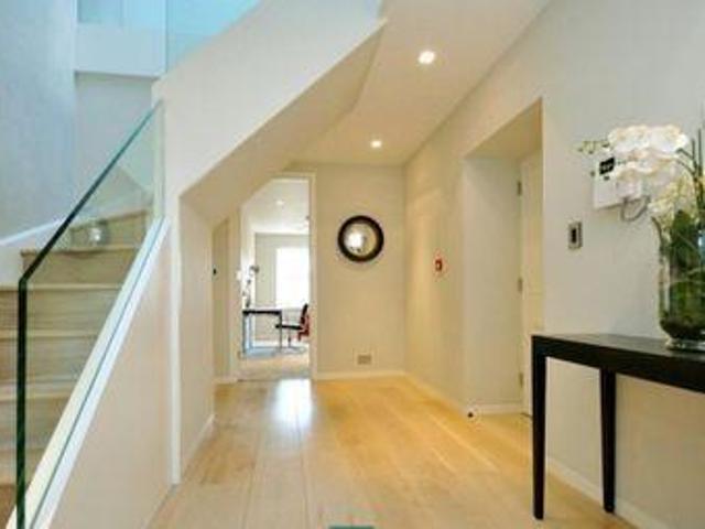 4 Bedrooms Flat for rent in 83 85 Queens Gate, London SW7