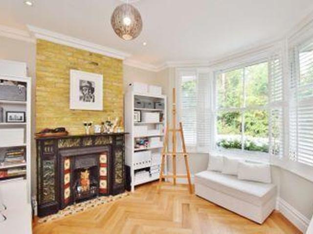 4 Bedrooms Flat for rent in Colomb Street, London SE10
