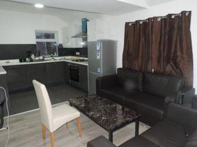 4 Bedrooms Flat for rent in Cathays Terrace, Cathays, Cathays CF24