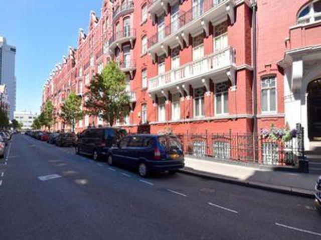 4 Bedrooms Flat for rent in Cabbell Street, Marylebone NW1