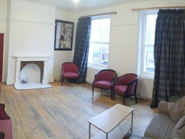 4 Bedrooms Flat for rent in Caledonian Road, Islington N1