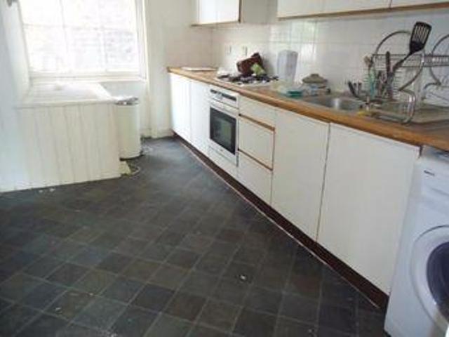 4 Bedrooms Flat for rent in Caledonian Road, Kings Cross N1