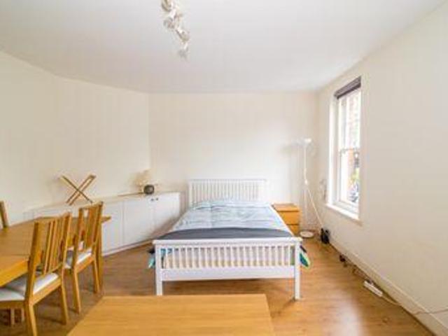 4 Bedrooms Flat for rent in Calvert Avenue, London E2