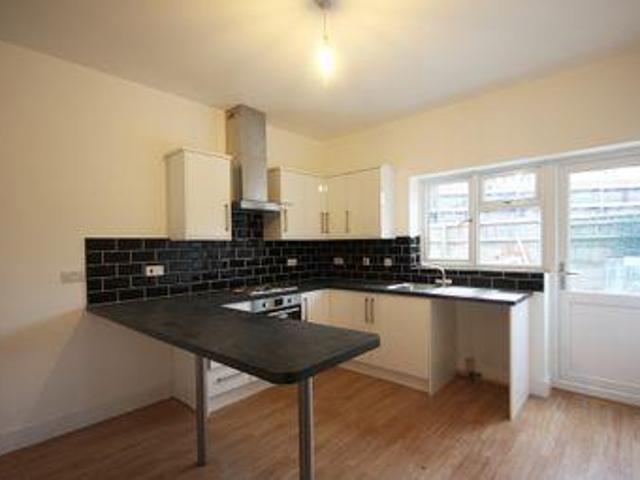 4 Bedrooms Flat for rent in Cambridge Road, Kingston Upon Thames KT1