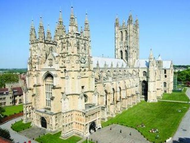 4 Bedrooms Flat for rent in Castle Street, Canterbury CT1