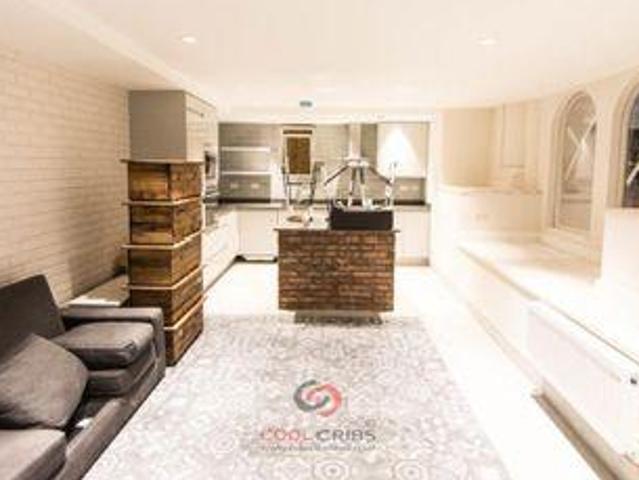 4 Bedrooms Flat for rent in Church Studios, Camden Park Road NW1