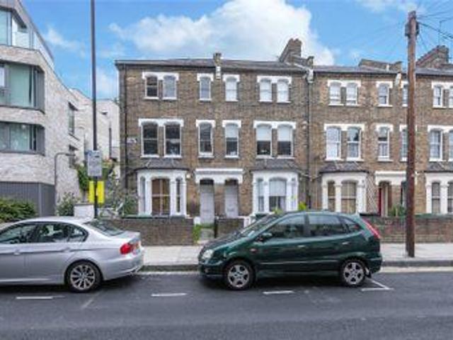 4 Bedrooms Flat for rent in Chester Road, London N19