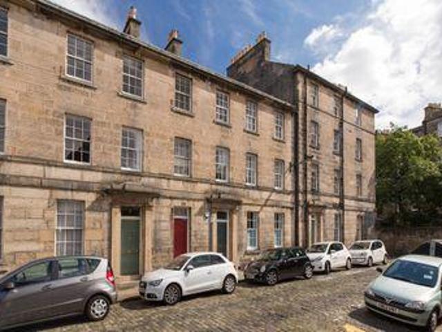 4 Bedrooms Flat for rent in Cheyne Street, Stockbridge, Edinburgh EH4