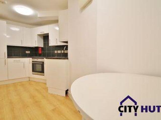 4 Bedrooms Flat for rent in Criterion Mews, London N19