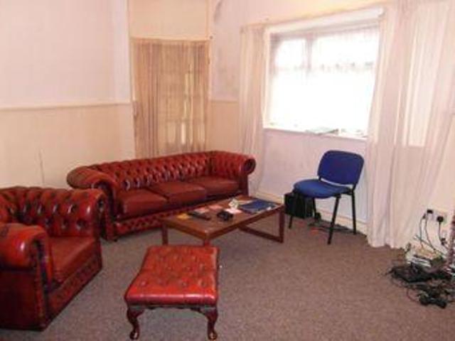 4 Bedrooms Flat for rent in Crookes Road, Sheffield S10