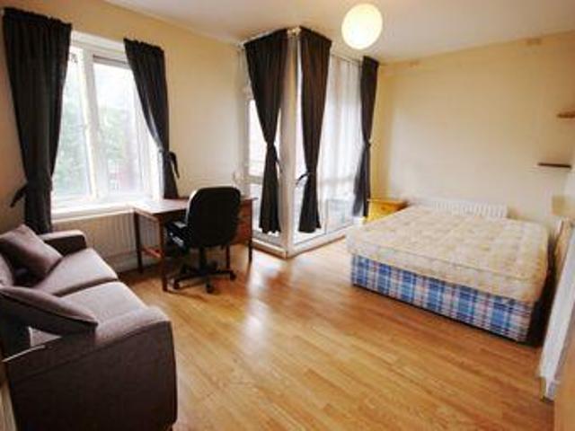 4 Bedrooms Flat for rent in Crowndale Road, Camden NW1