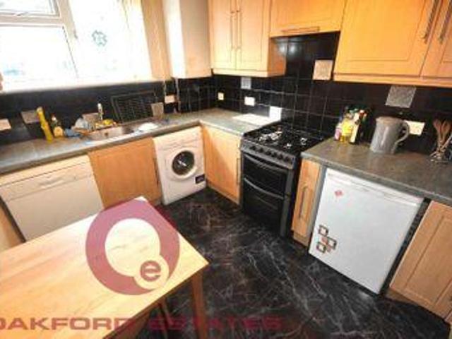 4 Bedrooms Flat for rent in Crowndale Road, Camden NW1