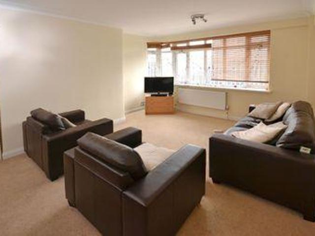 4 Bedrooms Flat for rent in Adelaide Road, Swiss Cottage NW3