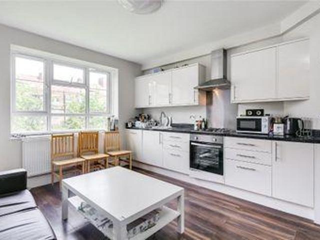 4 Bedrooms Flat for rent in Australia Road, London W12