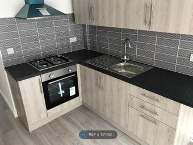 4 Bedrooms Flat for rent in Bounces Road, London N9