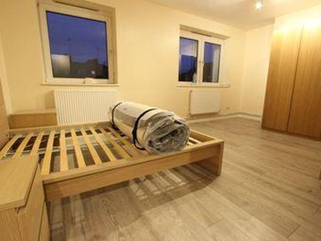 4 Bedrooms Flat for rent in Bayham Street, London NW1