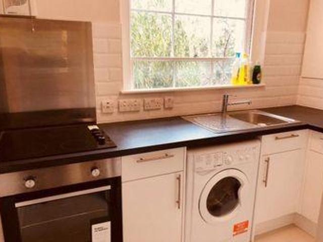 4 Bedrooms Flat for rent in Barnsbury Road, Angel N1