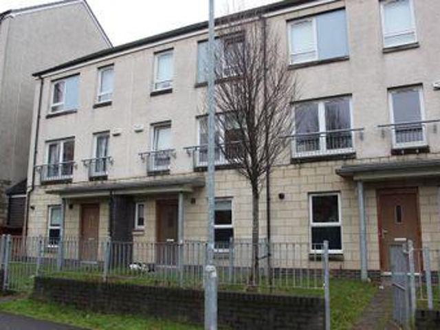 4 Bedrooms Flat for rent in Belvidere Avenue, Parkhead G31