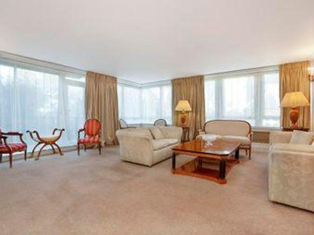 4 Bedrooms Flat for rent in Broadwalk Court, Hyde Park Gate, London SW7