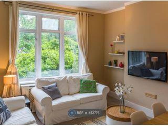4 Bedrooms Flat for rent in George Lane, London SE13