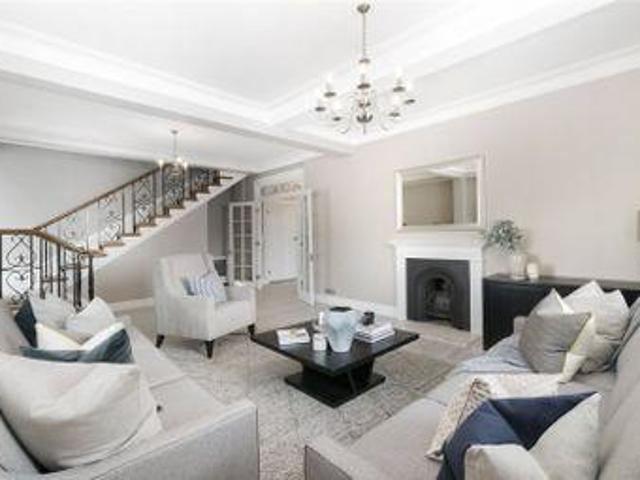 4 Bedrooms Flat for rent in Grosvenor Square, Mayfair, London W1K