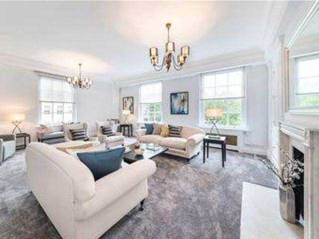 4 Bedrooms Flat for rent in Grosvenor Square, Mayfair, London W1K