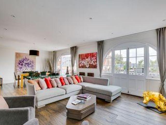 4 Bedrooms Flat for rent in Drayton Gardens, London SW10