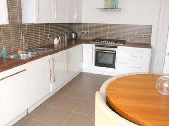 4 Bedrooms Flat for rent in East Claremont Street, Edinburgh EH7