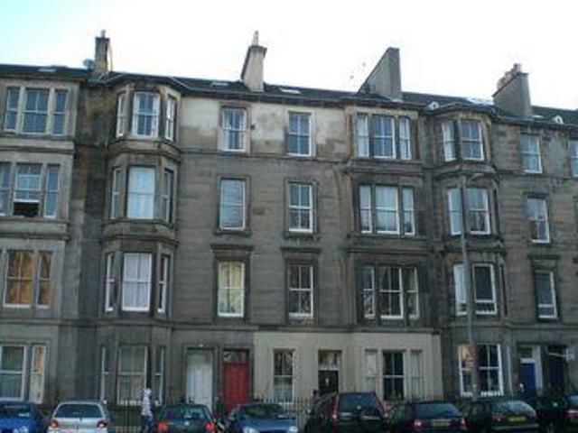 4 Bedrooms Flat for rent in East London Street, New Town, Edinburgh EH7