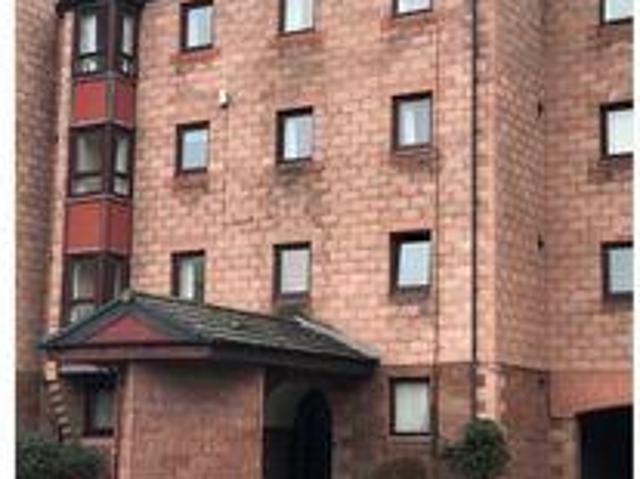 4 Bedrooms Flat for rent in Easter Road, Edinburgh EH6