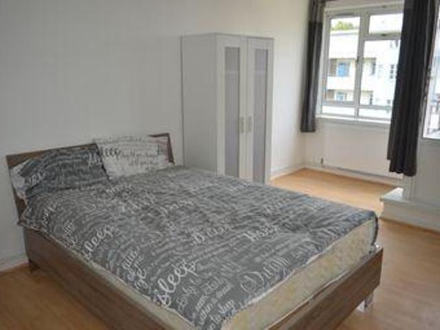 4 Bedrooms Flat for rent in Ernest Street, London E1