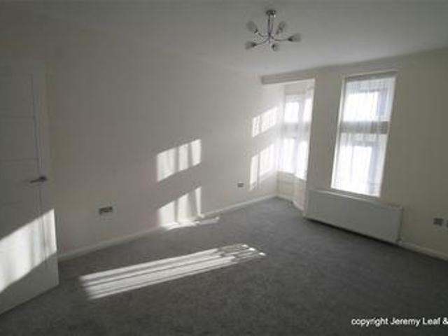 4 Bedrooms Flat for rent in Finchley Lane, Hendon NW4