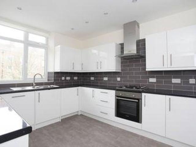 4 Bedrooms Flat for rent in Finchley Road, London NW8
