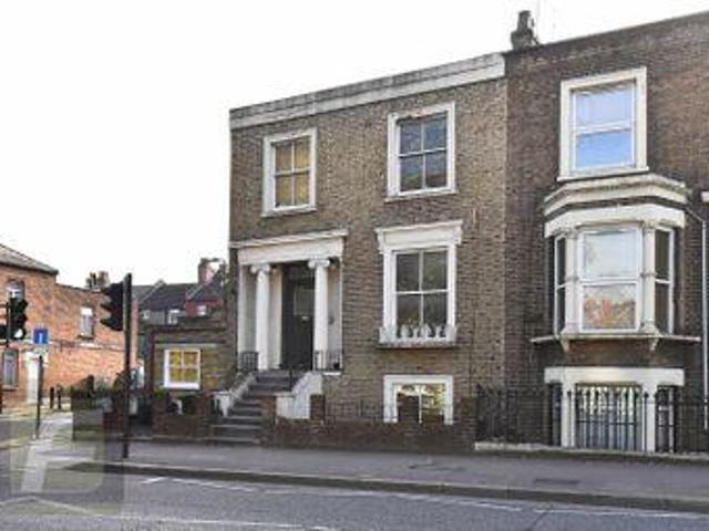 4 Bedrooms Flat for rent in Frampton Park Road, London E9