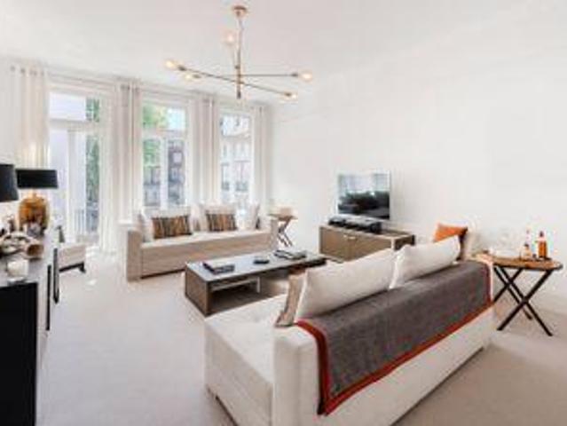 4 Bedrooms Flat for rent in Kensington Court Mansions, Kensington Court, London W8
