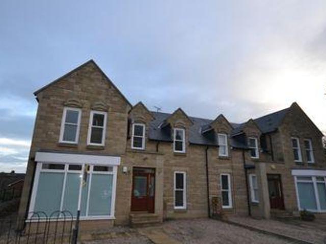 4 Bedrooms Flat for rent in Kingston Avenue, Gilmerton, Edinburgh EH16
