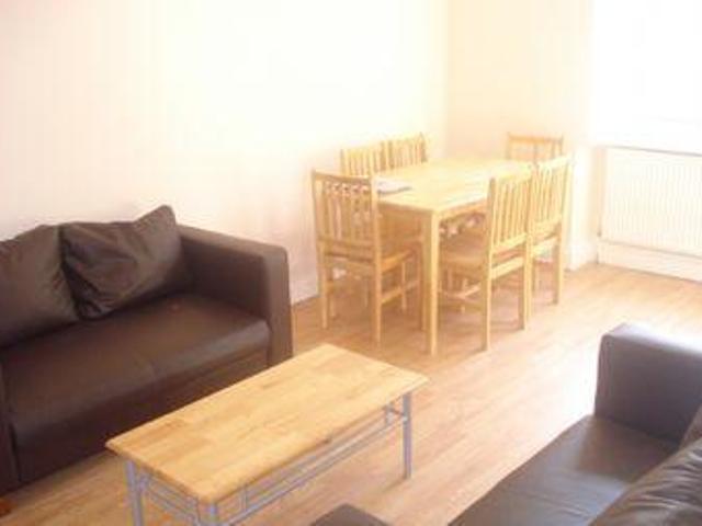 4 Bedrooms Flat for rent in Haverstock Hill, London NW3