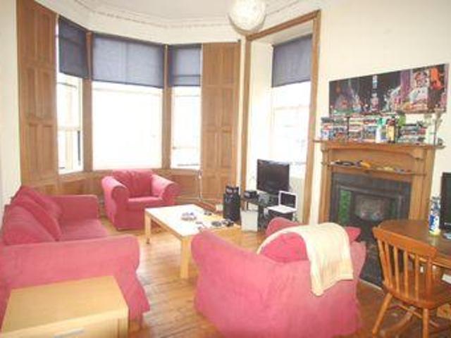 4 Bedrooms Flat for rent in Haymarket Terrace, Edinburgh EH12