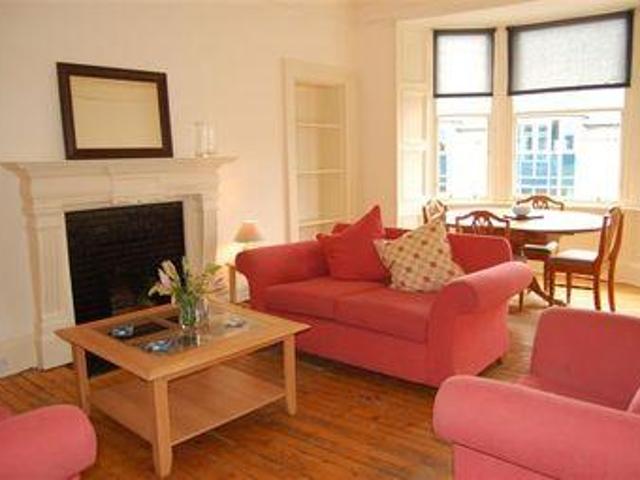 4 Bedrooms Flat for rent in Haymarket Terrace, Edinburgh EH12