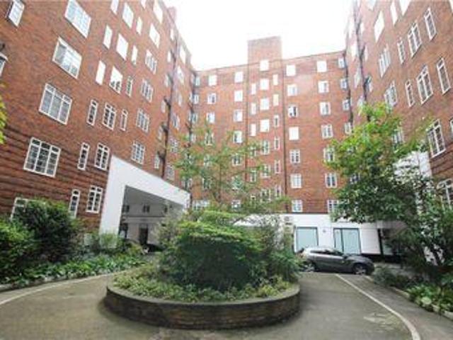 4 Bedrooms Flat for rent in Hammersmith Road, Hammersmith, London W6