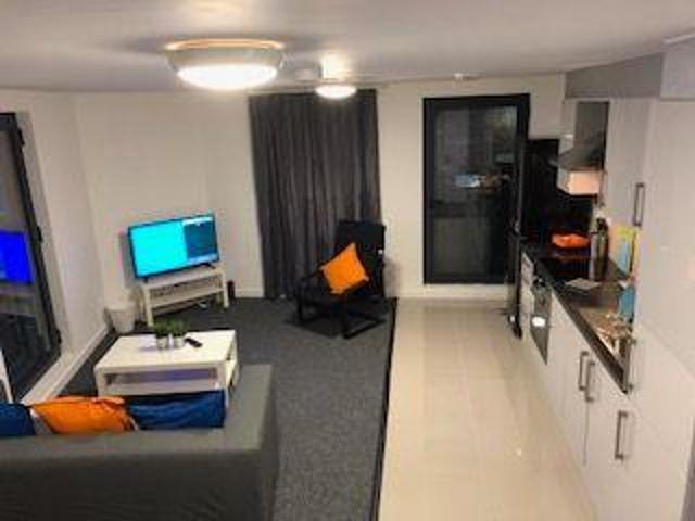 4 Bedrooms Flat for rent in Infirmary Road, Sheffield S6