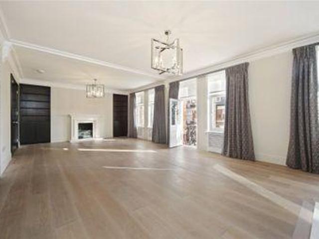 4 Bedrooms Flat for rent in Iverna Court, Kensington, London W8