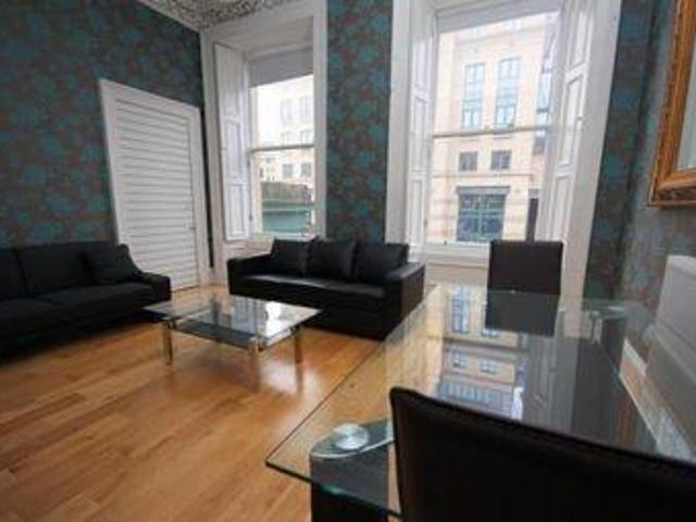 4 Bedrooms Flat for rent in Lothian Road, Edinburgh EH1