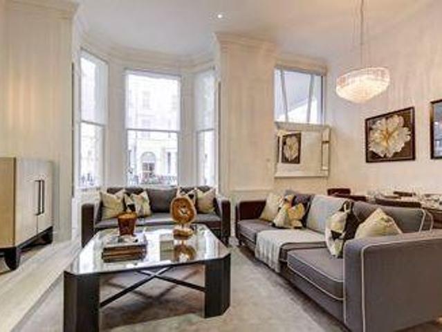 4 Bedrooms Flat for rent in Lexham Gardens, London W8