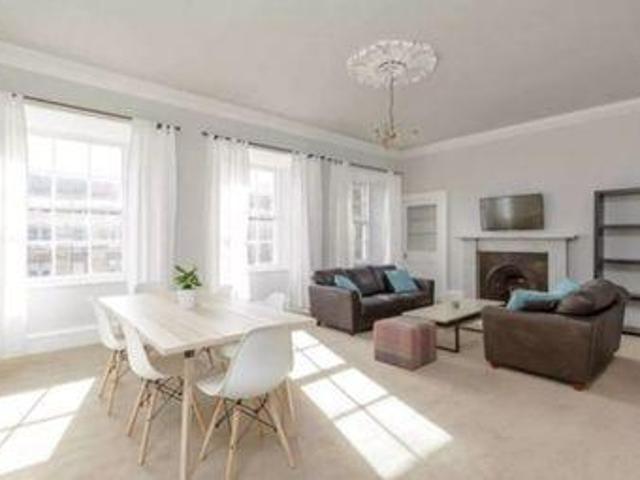 4 Bedrooms Flat for rent in Leith Walk, Edinburgh EH7